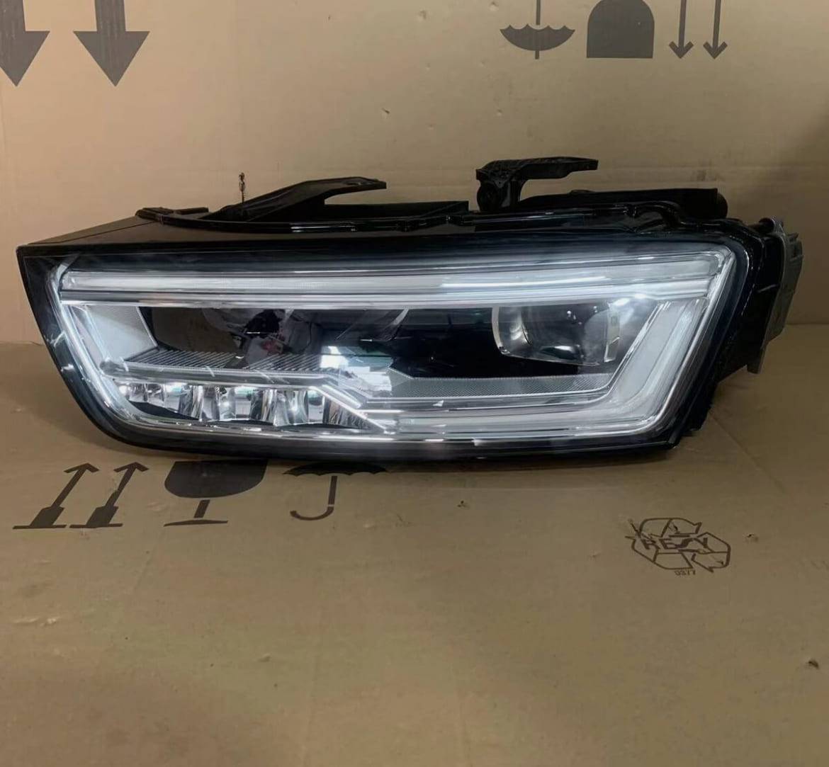 headlightcentre